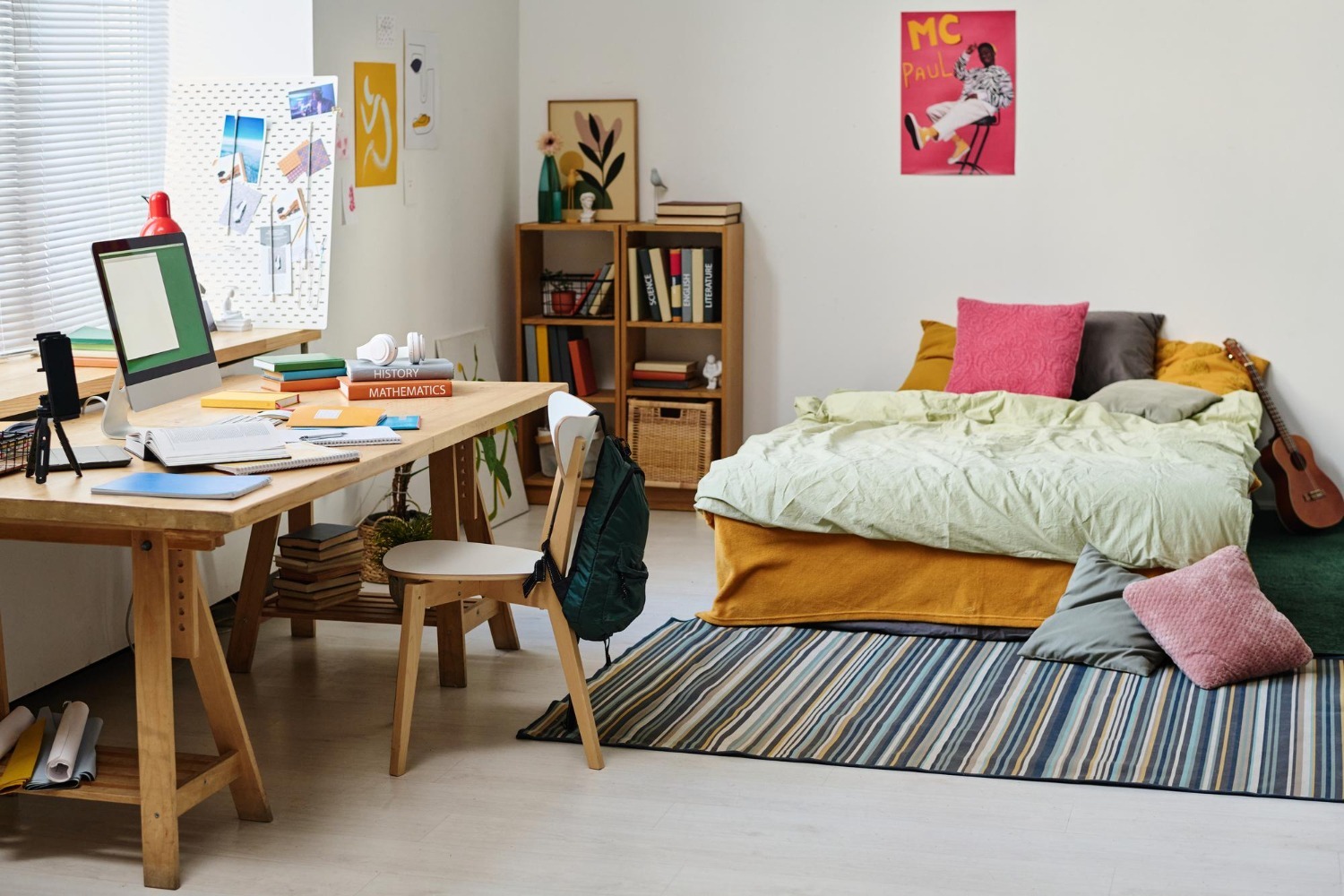 How to Clear Out Your Dorm Room - Junk It!